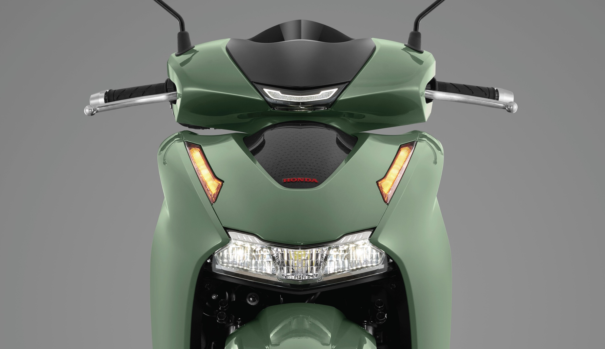 Honda SH 350i 2025 ra mắt Việt Nam: Giá từ hơn 151 triệu, mặt trước mới ...