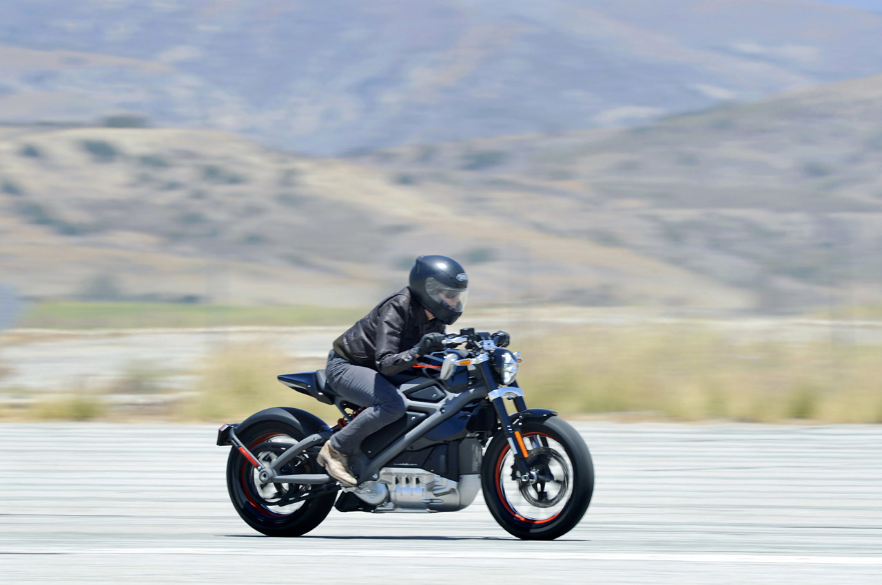 Harley-Davidson LiveWire - Xe "yên tĩnh" nhất của Harley