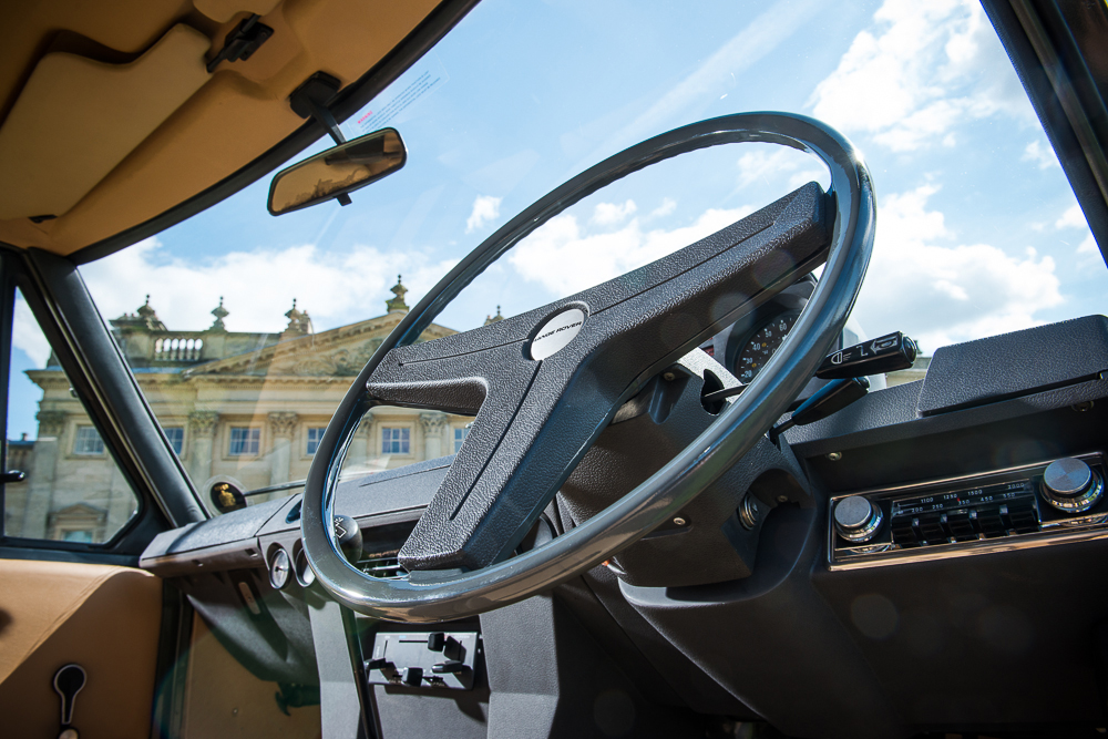 Cận cảnh chiếc Range Rover đầu tiên trên thế giới