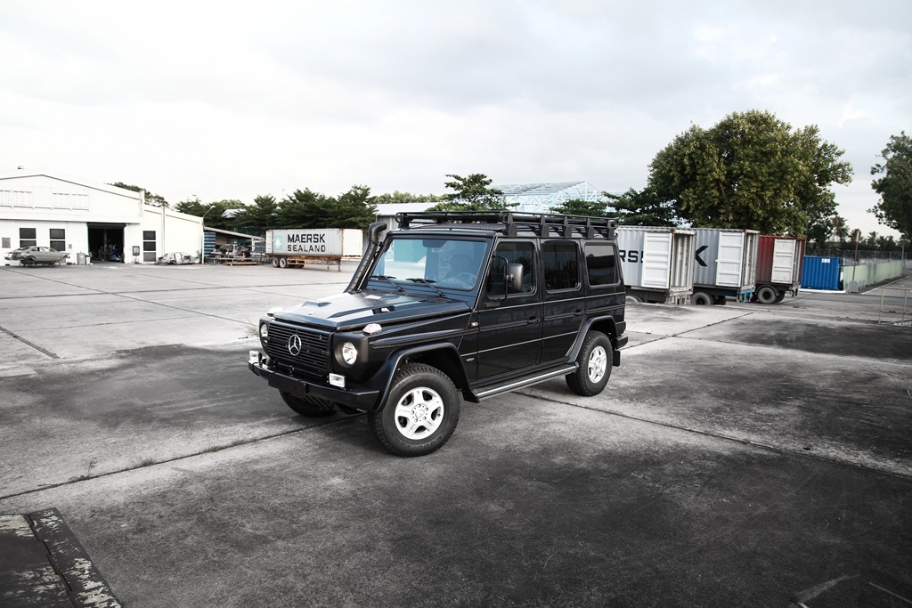 Xe quân dụng tiền tỷ Mercedes-Benz G300 CDI về Việt Nam