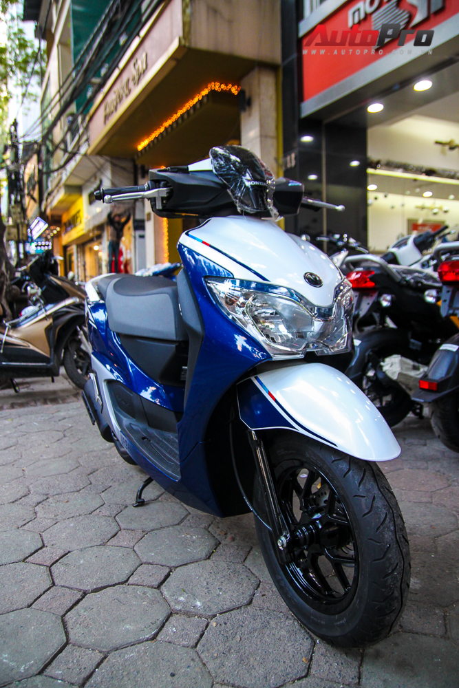 Cận cảnh xe ga Honda Moove nhập Thái giá 53 triệu Đồng