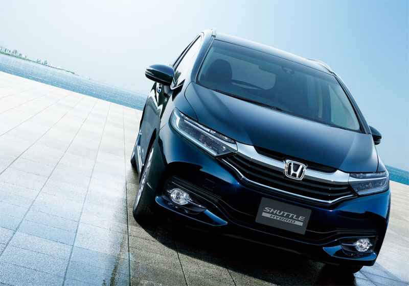 Honda Shuttle 2016 – Xe gia đình tiện dụng và siêu tiết kiệm xăng