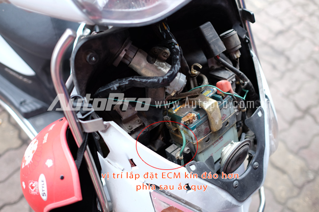 Bật mí lý do kẻ gian thích "vặt" IC của xe Honda Lead 110