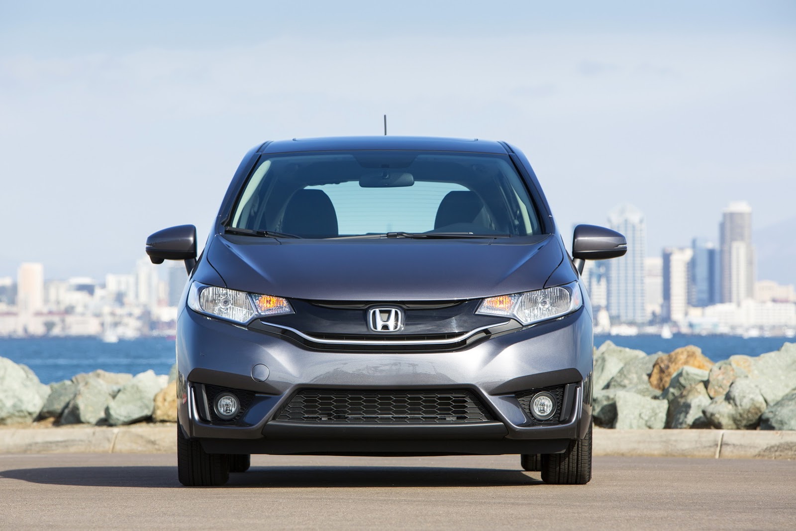 "Bé hạt tiêu" Honda Fit 2017 có giá khởi điểm chỉ 356 triệu Đồng
