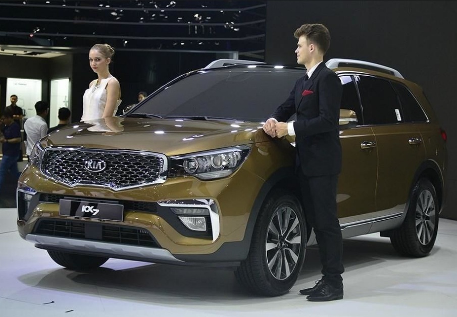 Xe SUV 7 chỗ Kia KX7 ra mắt, thiết kế khác với Sorento 2016
