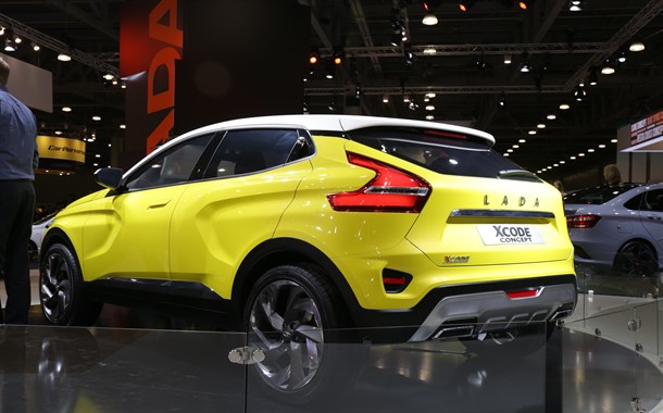 Crossover cỡ nhỏ Lada XCode chính thức trình làng