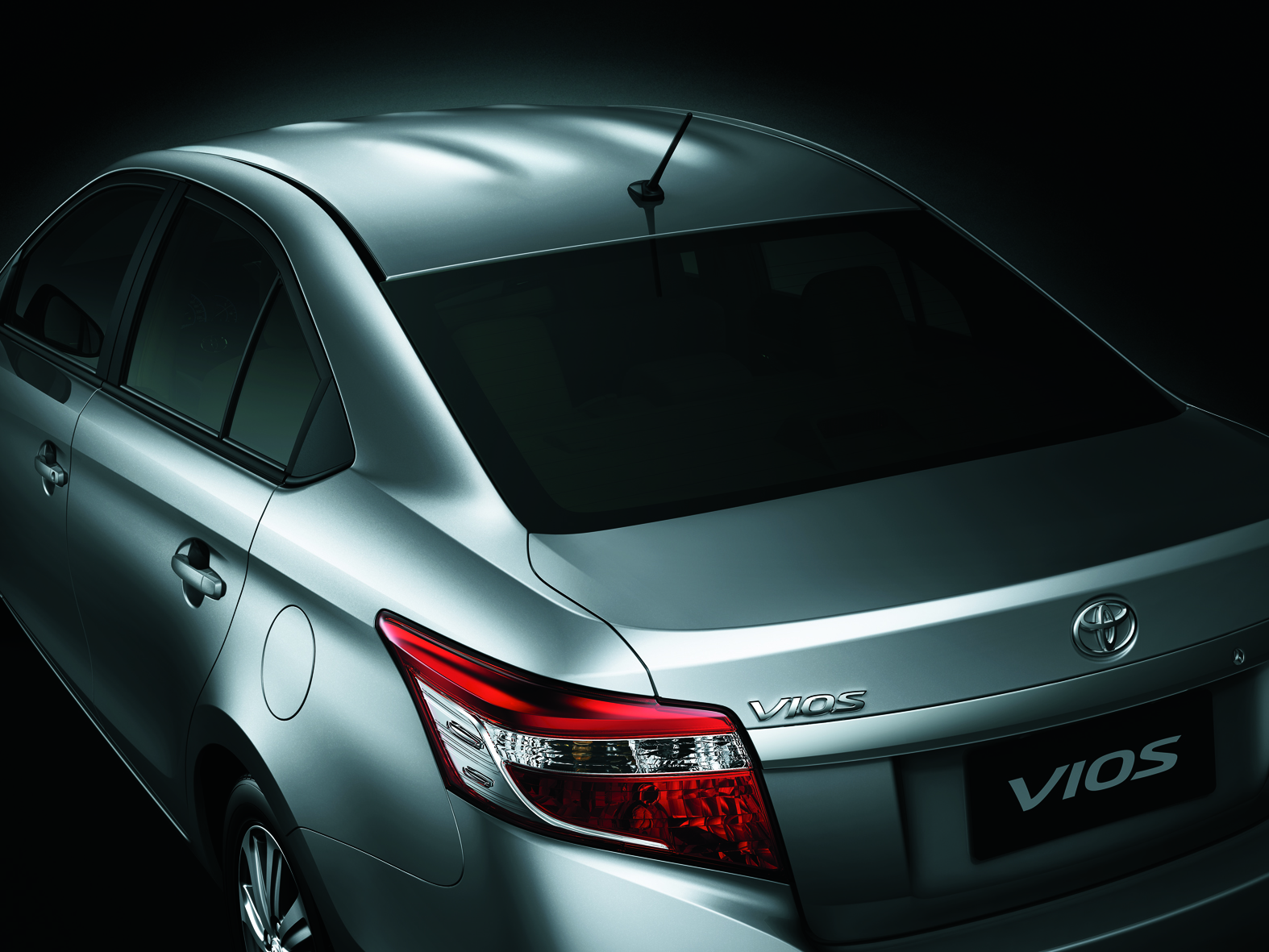 Toyota Vios 2016 chính thức ra mắt tại Việt Nam, giá từ 532 triệu Đồng