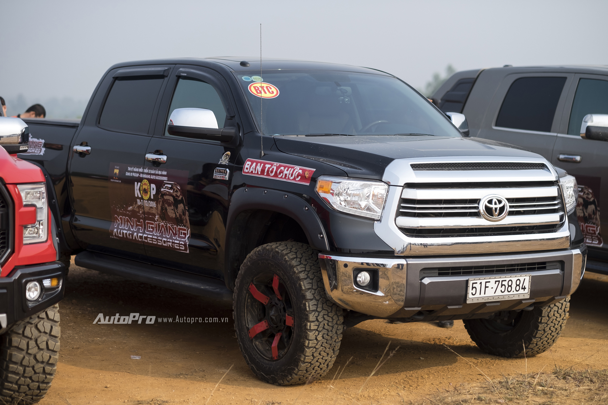 Dàn xe bán tải "khủng long" cùng nhau tái xuất