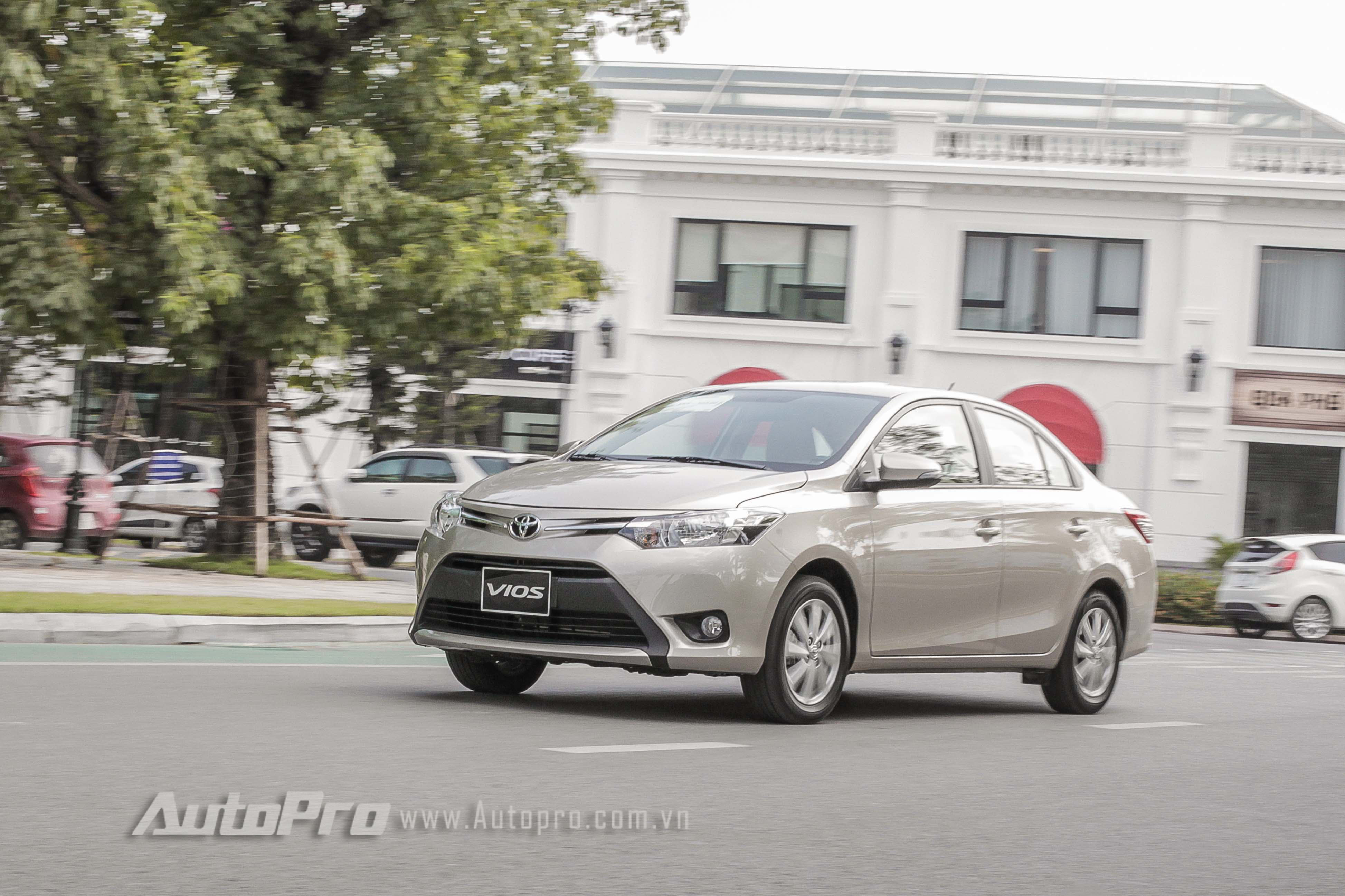 Đánh giá Toyota Vios 2016: Giải mã hiện tượng người Việt “cuồng” Vios