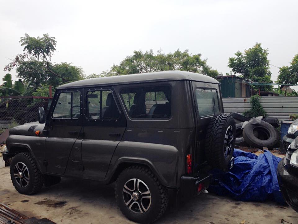 Xe Offroad Nga UAZ Hunter hưởng mức thuế nhập khẩu 0% xuất hiện tại Sài Gòn