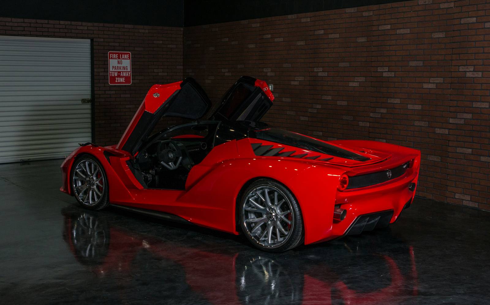 Làm quen với ER W70 - Siêu xe ít tên tuổi, có thiết kế na ná Ferrari ...