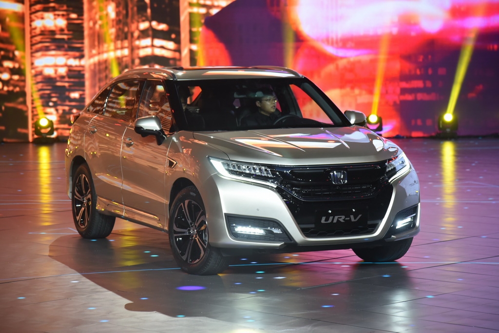 SUV lai Coupe Honda UR-V chính thức được bán ra, giá từ 814 triệu Đồng