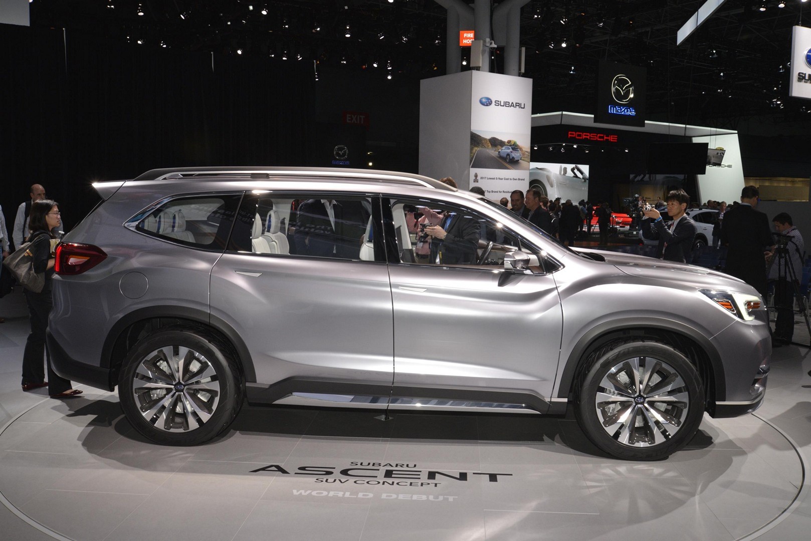Subaru Ascent - Xe SUV 3 hàng ghế mới hoàn toàn mới