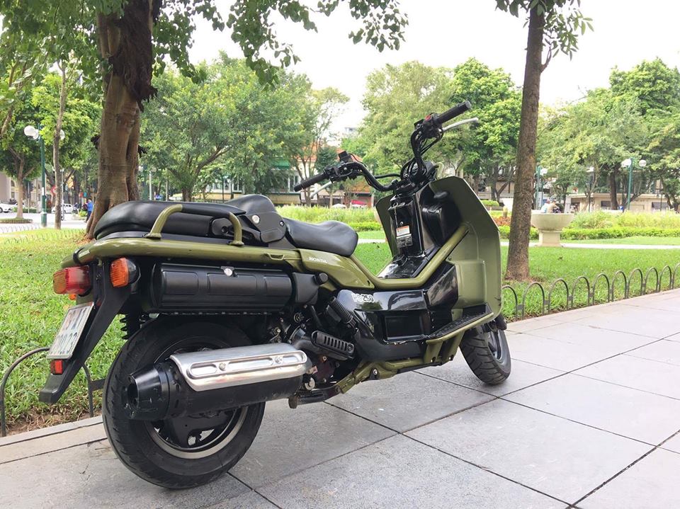 Honda PS250 hàng hiếm của dân sưu tầm Tiền Giang