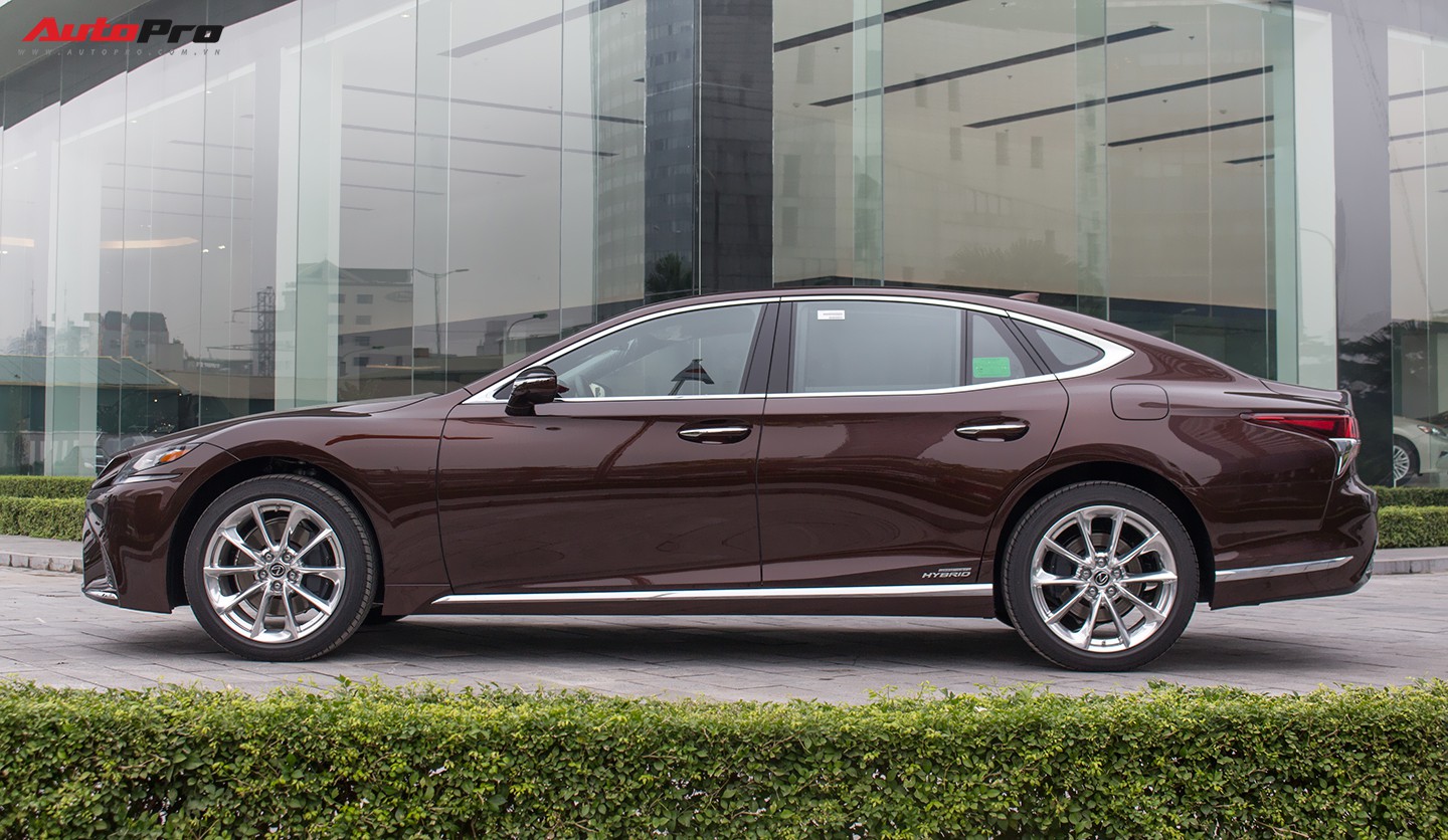 Cạnh tranh Mercedes-Maybach S450, Lexus LS500h 2018 chốt giá từ 7,44 tỷ ...