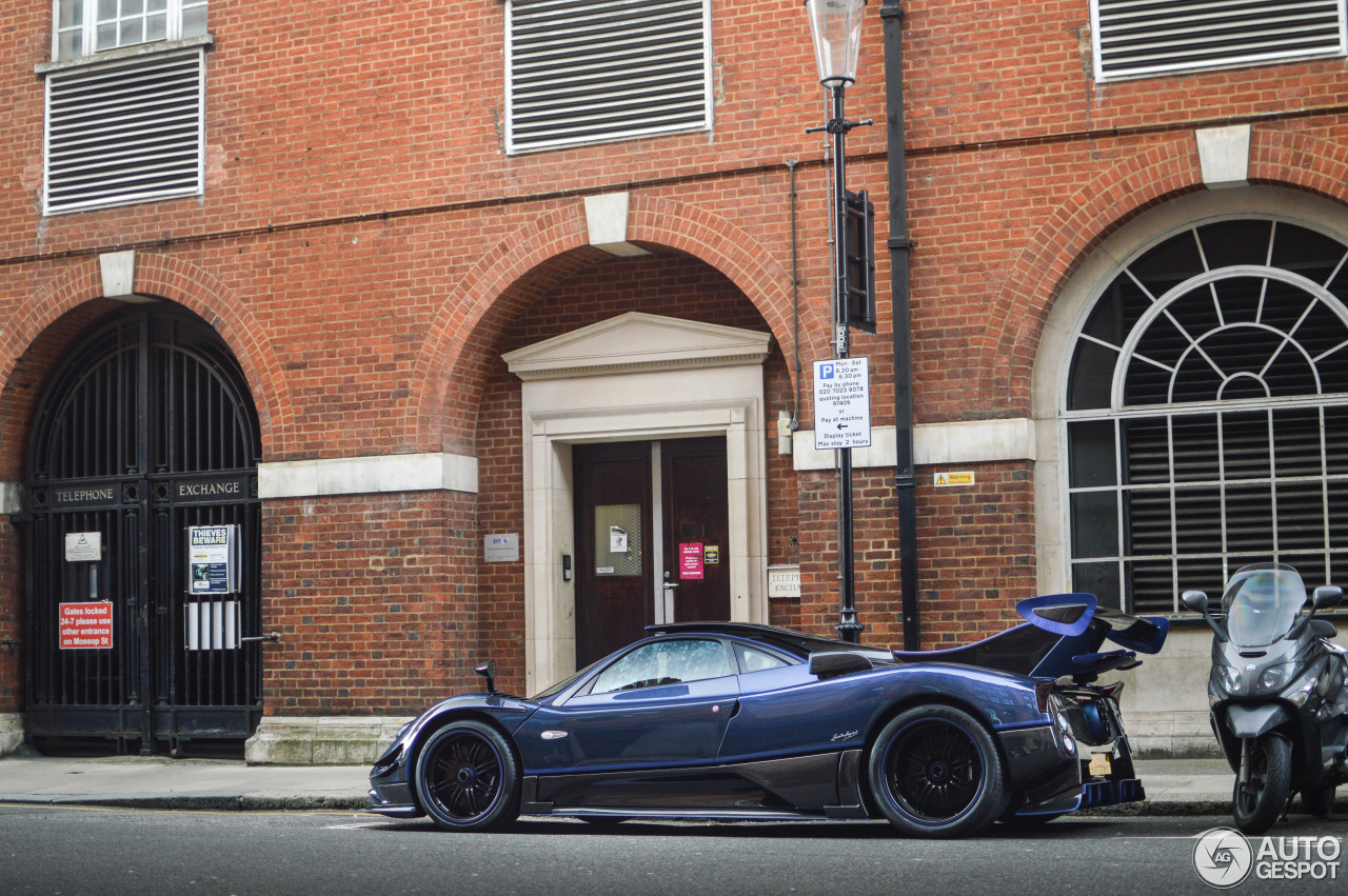 Siêu phẩm Pagani Zonda "thửa riêng" của ông chủ đại lý Bugatti tái xuất