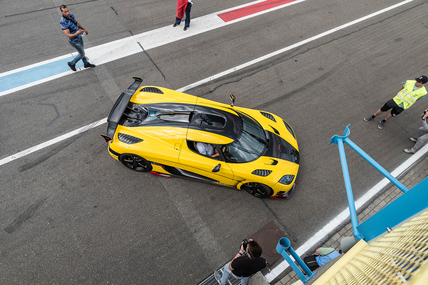 "Đại tiệc" siêu xe ở trường đua TT-Circuit Assen Hà Lan