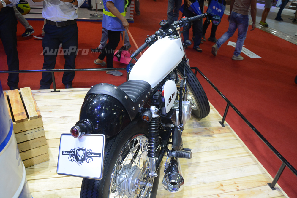 Xe côn tay thiết kế ngược thời đại Suzuki GD110 có bản độ cá tính