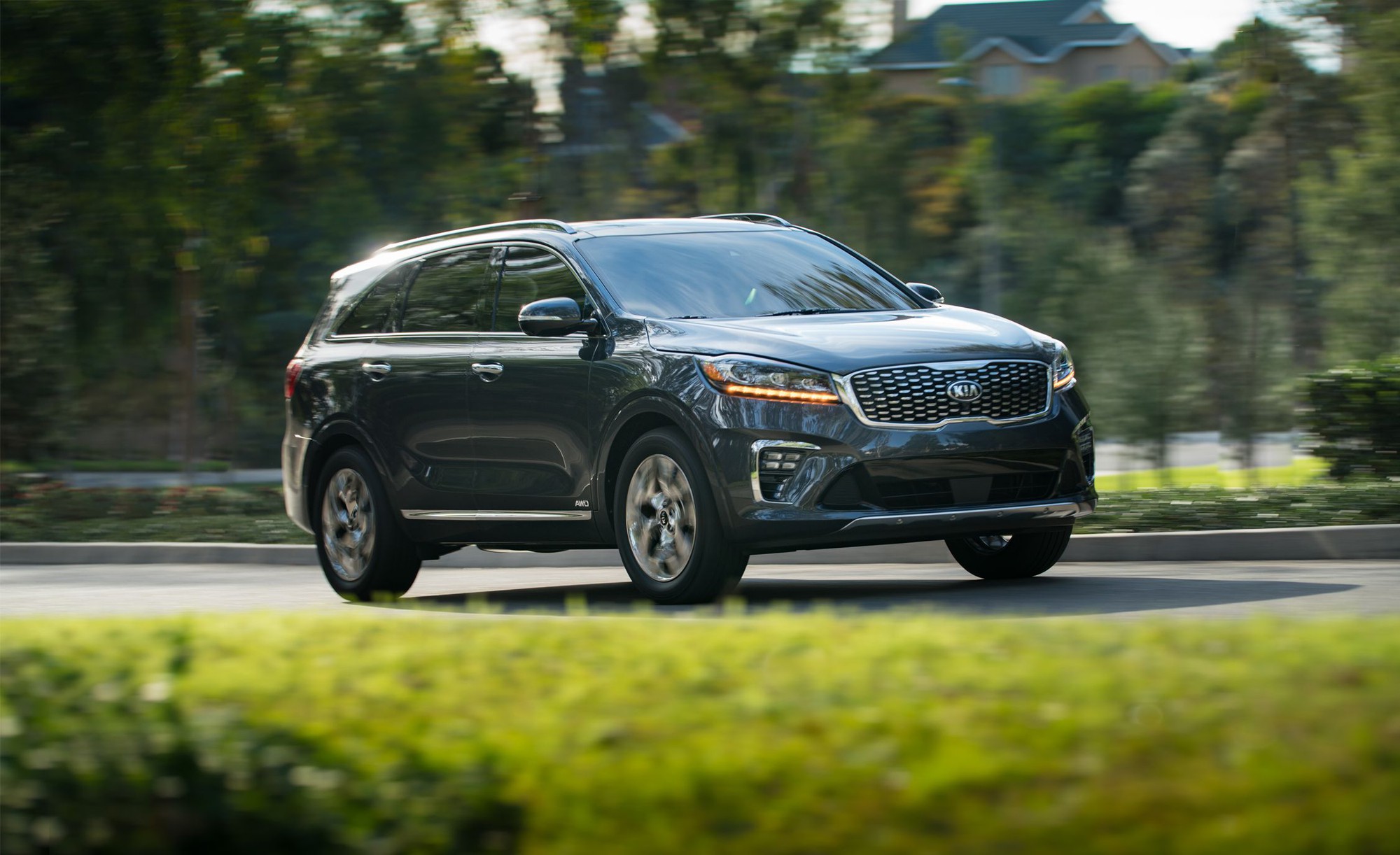 Kia chuẩn bị trình làng Sportage, Sorento hybrid