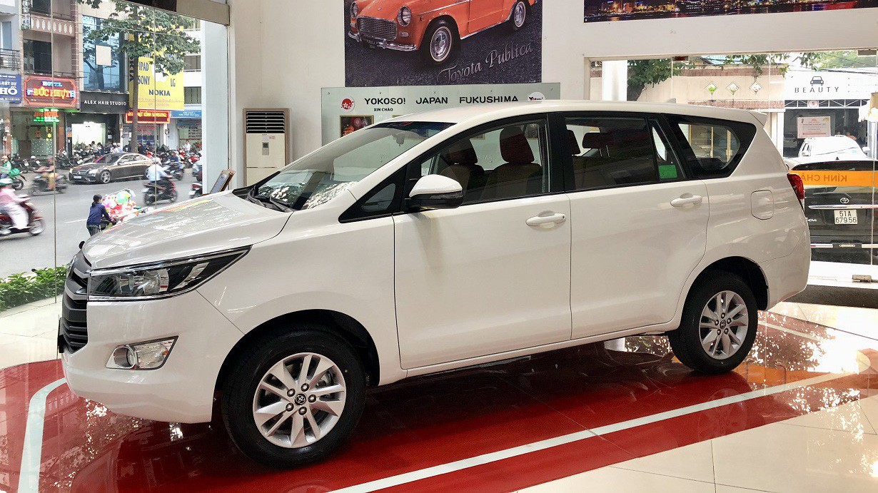 Toyota Innova rục rịch thêm bản nâng cấp, tăng giá đến 30 triệu đồng