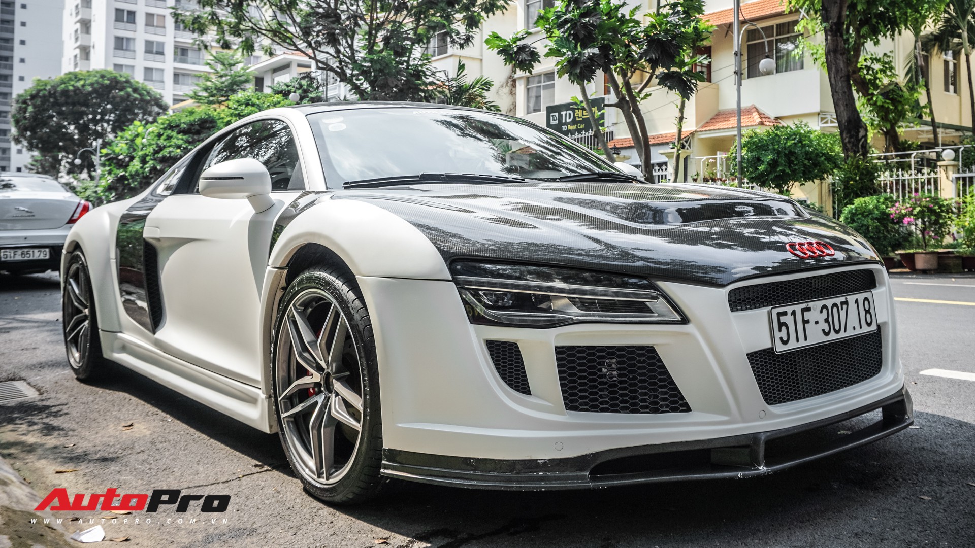 Audi R8 PPI RAZOR độ cả tỷ đồng tái xuất trên phố Sài Gòn sau thời gian ...