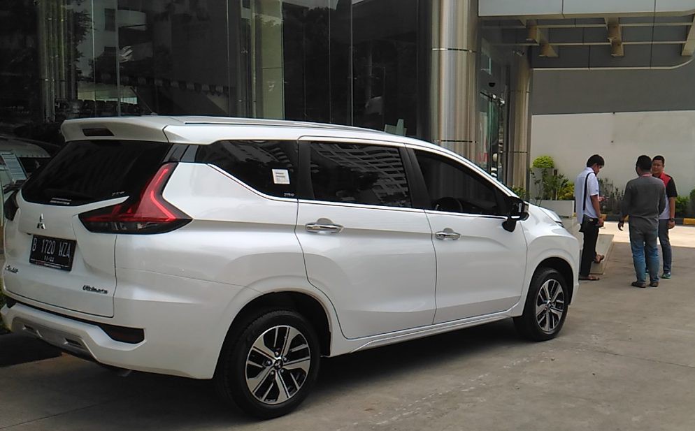 Cạnh tranh Toyota Innova, Mitsubishi Xpander được xác nhận nhập khẩu từ ...