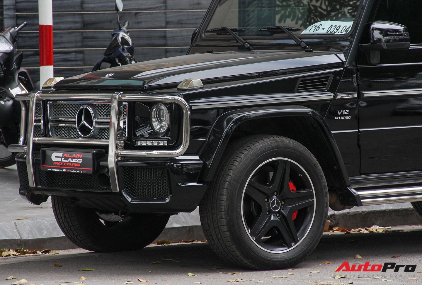 Nghi vấn Mercedes-Benz G65 AMG mua từ đại lý từng bán Pagani cho Minh ...