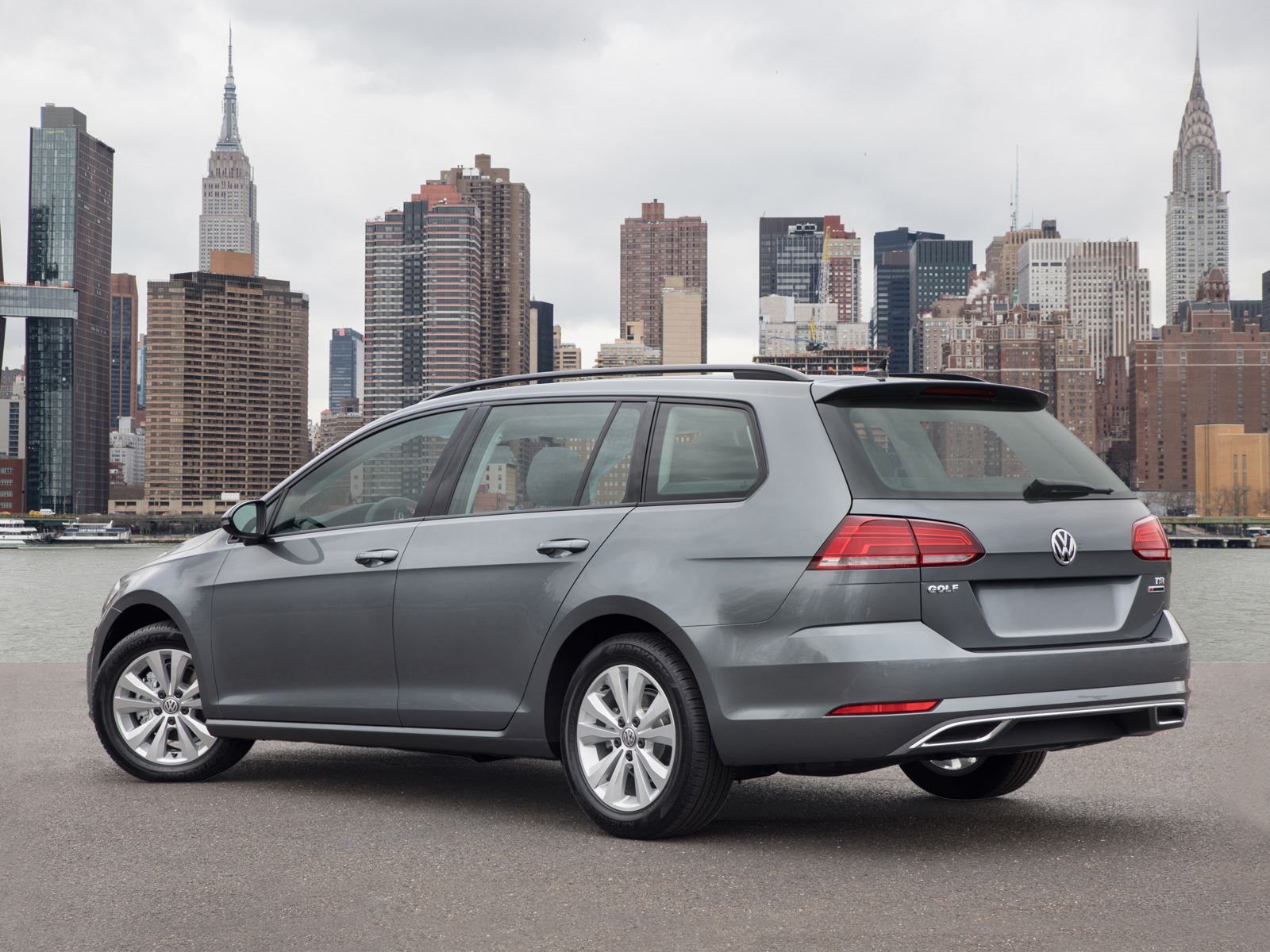 6 dòng xe station wagon tuyệt vời mà chẳng ai mua