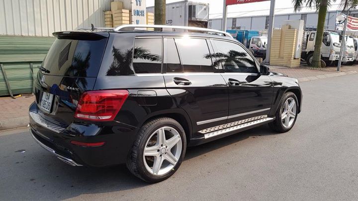 Mercedes-Benz GLK250 AMG 2015 được rao bán lại giá 1,38 tỷ đồng