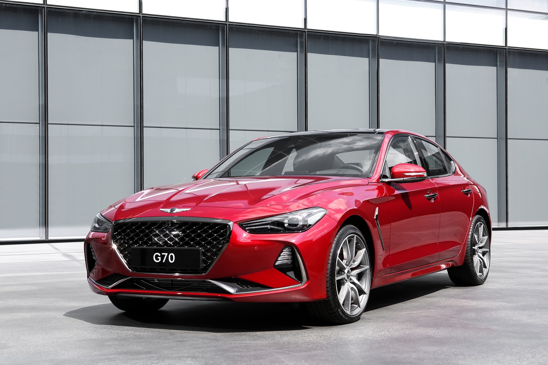 Công bố thông số chi tiết Genesis G70 2019 - Khi xe Hàn đe doạ xe Đức