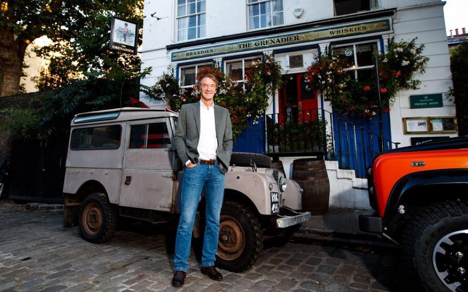 Ai là người sở hữu chiếc Land Rover đầu tiên trên thế giới?