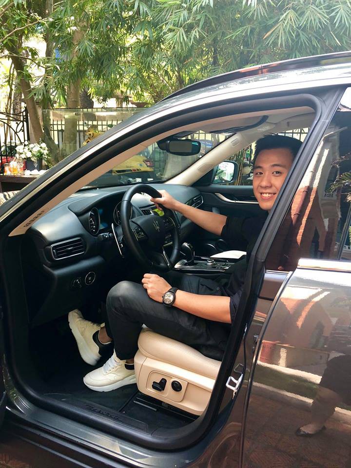 Gia đình vlogger HuyMe, Trang Lou tậu Maserati Levante tiền tỷ