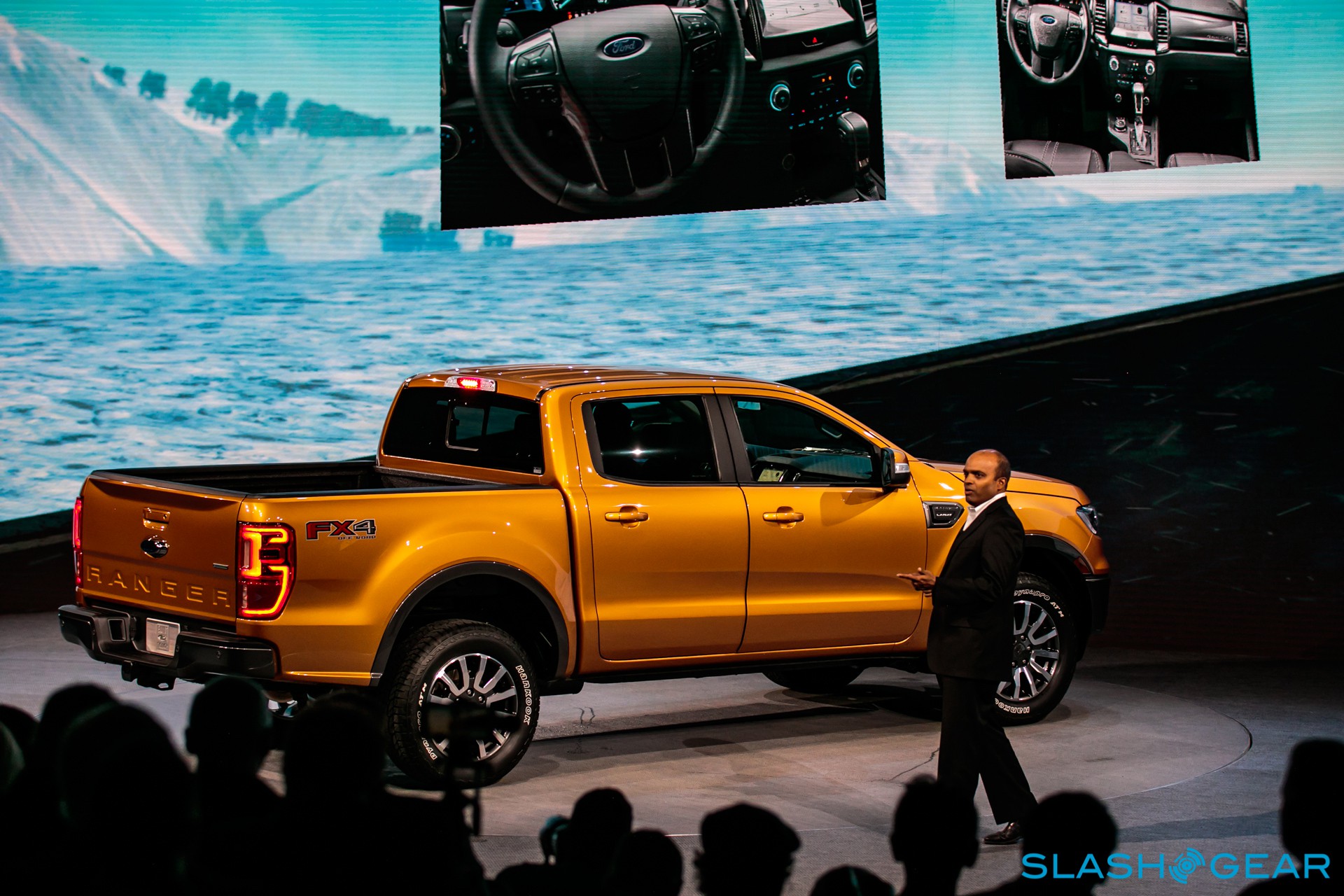 Cận cảnh chiếc Ford Ranger 2019 động cơ EcoBoost tại Detroit