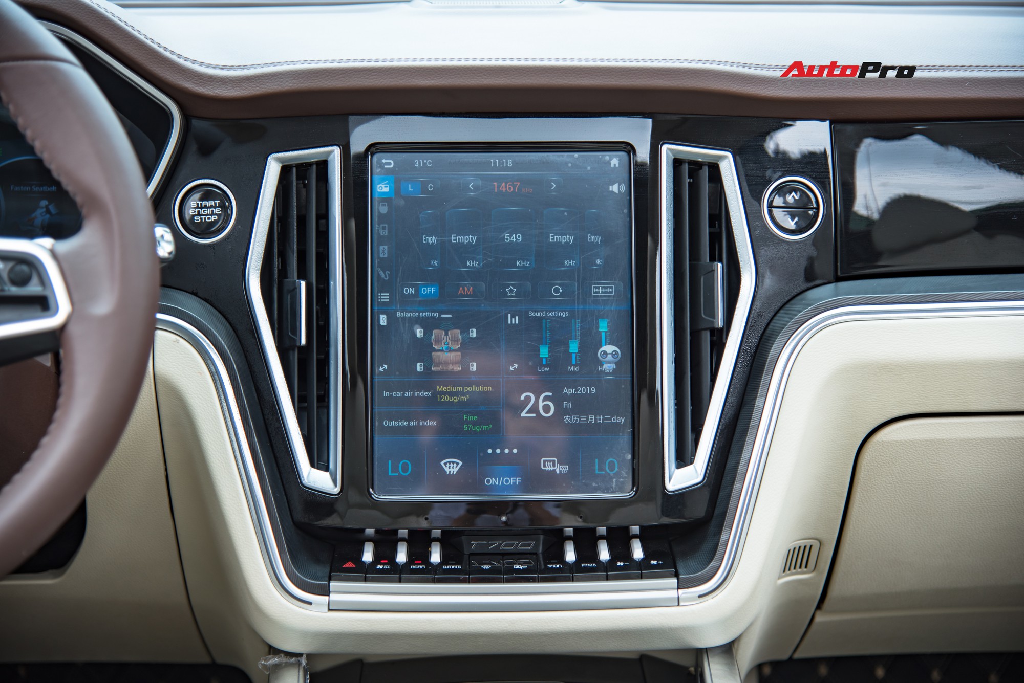 Trải nghiệm nhanh Zotye Z8 - SUV Trung Quốc gây tranh cãi tại Việt Nam