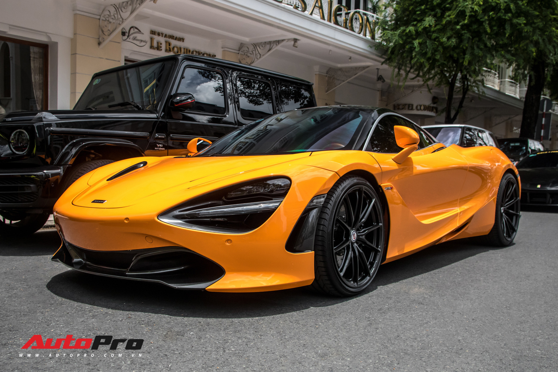 Cận cảnh bộ mâm 280 triệu đồng trên chiếc McLaren 720S của doanh nhân ...