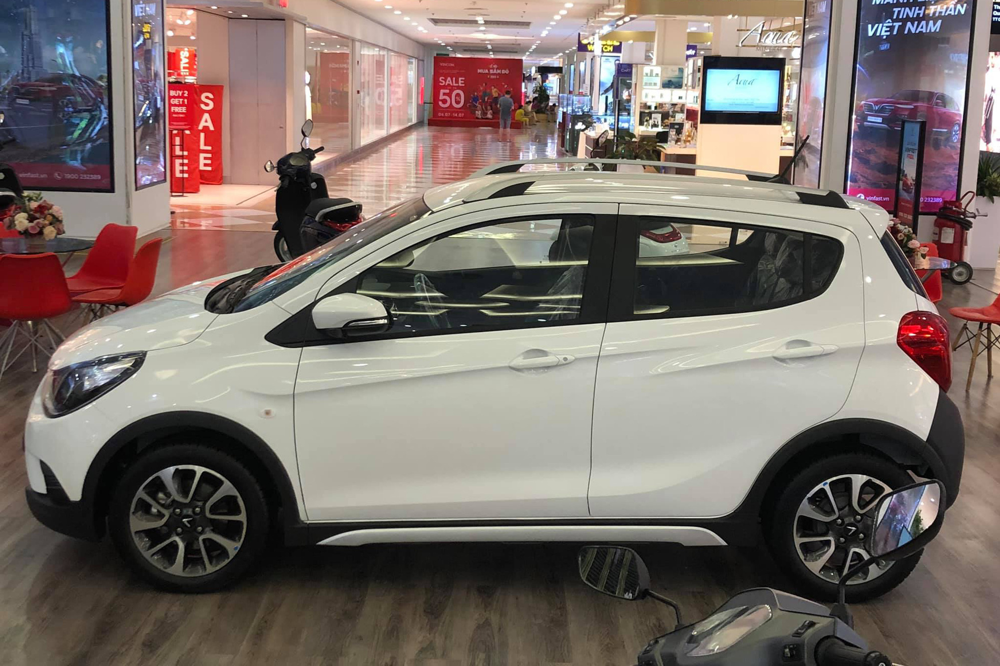 Đại lý ngừng nhận đặt VinFast Fadil 'full option' vì ít khách chọn lựa