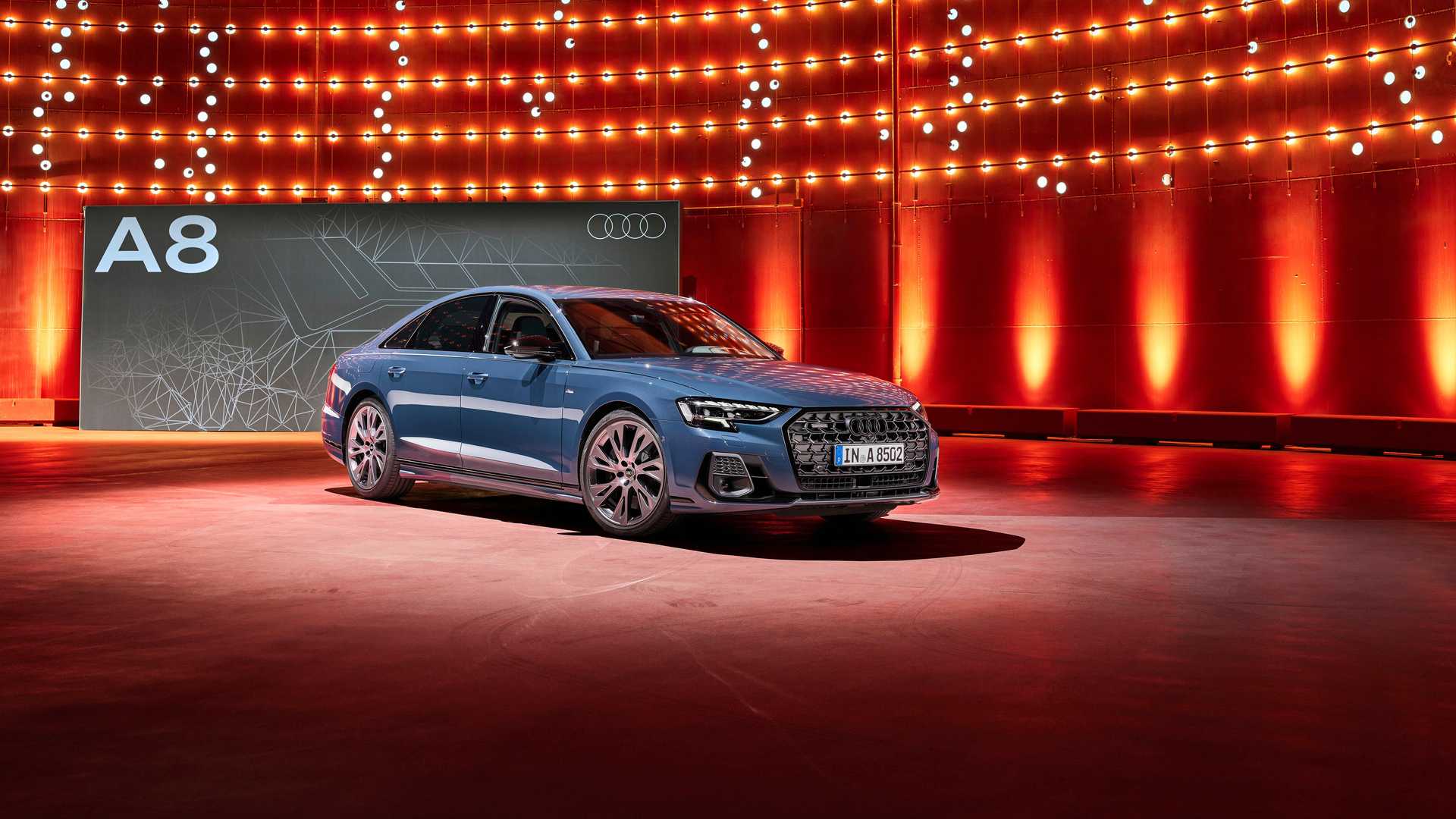 Audi A8 facelift chào sân: Nâng cấp nhẹ lấy khách Mercedes-Benz S-Class