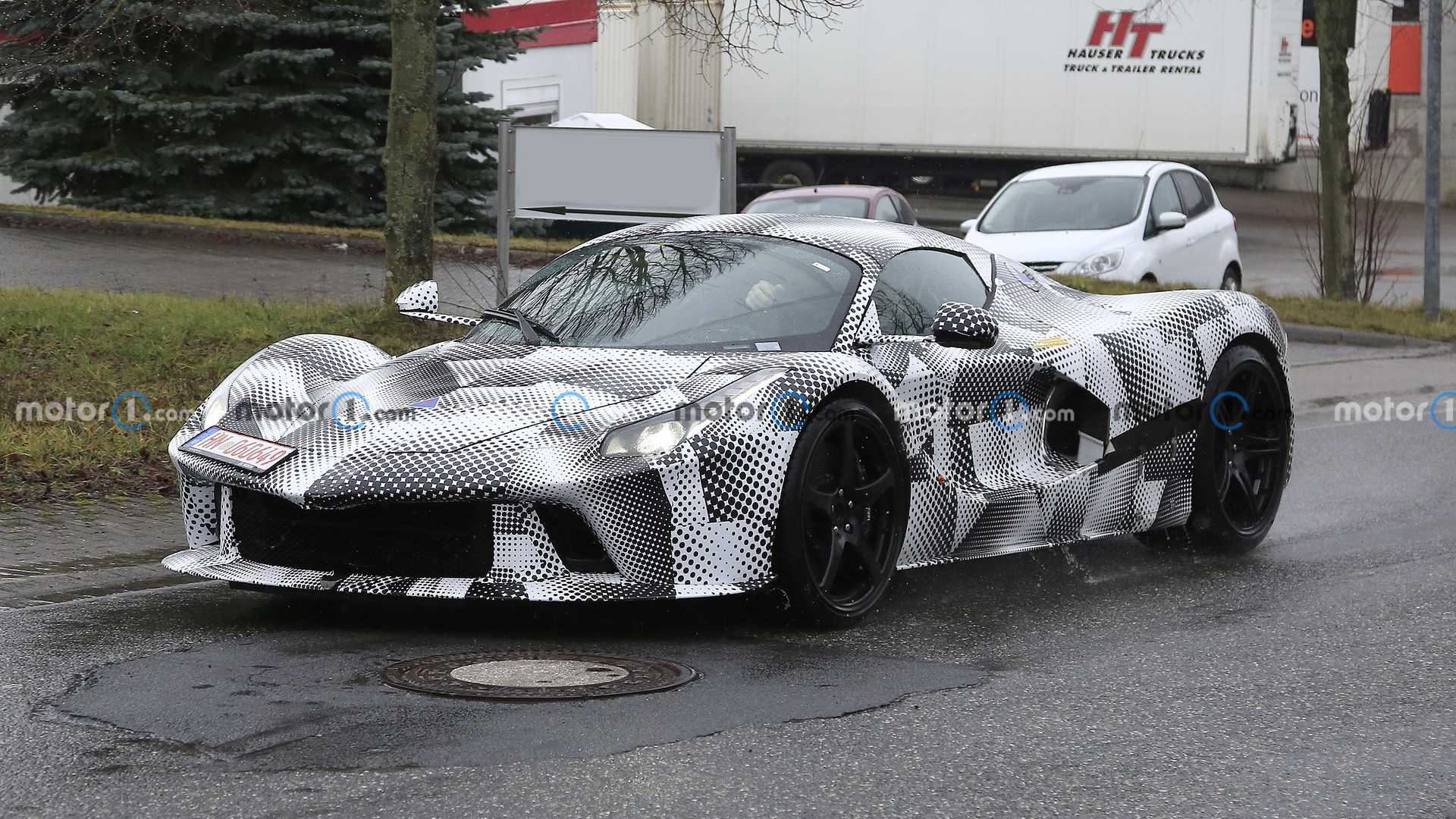 Những điều cần biết về siêu phẩm Ferrari mới sẽ ra mắt ngay tháng này