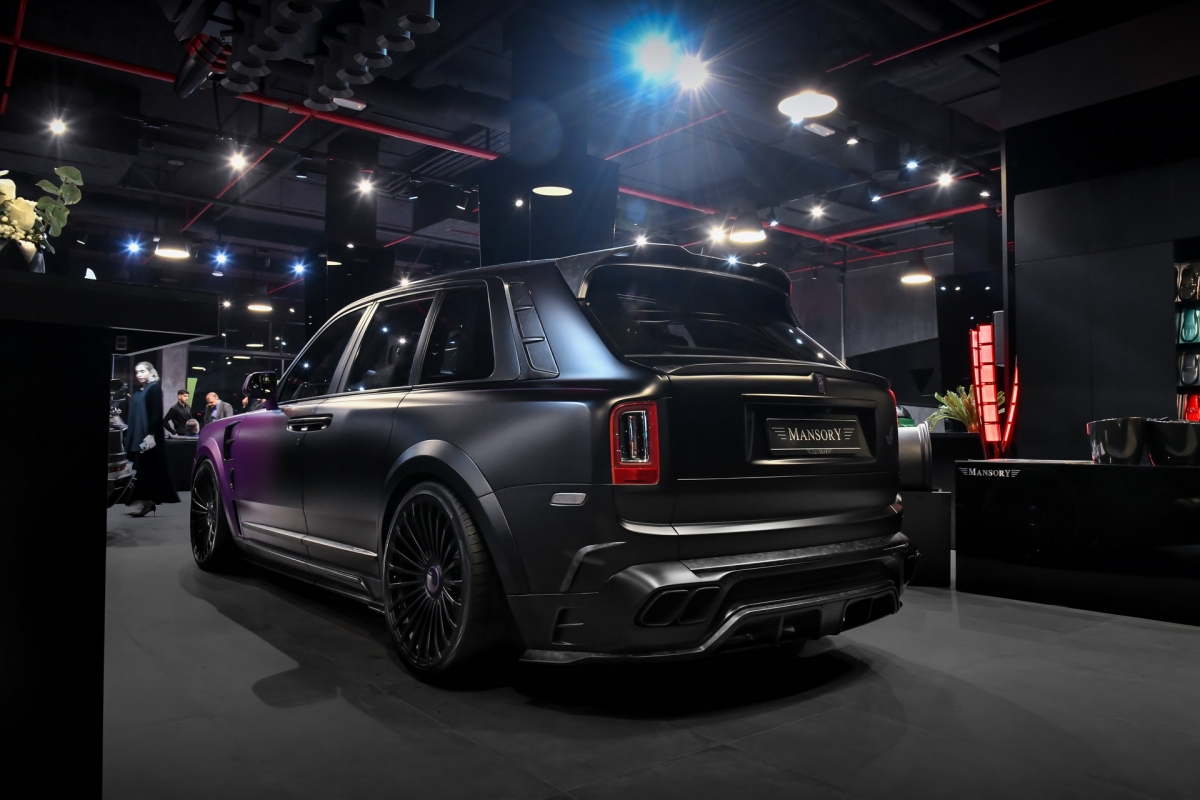 Hãng độ Mansory giới thiệu những phiên bản đặc biệt dành tặng cho UAE