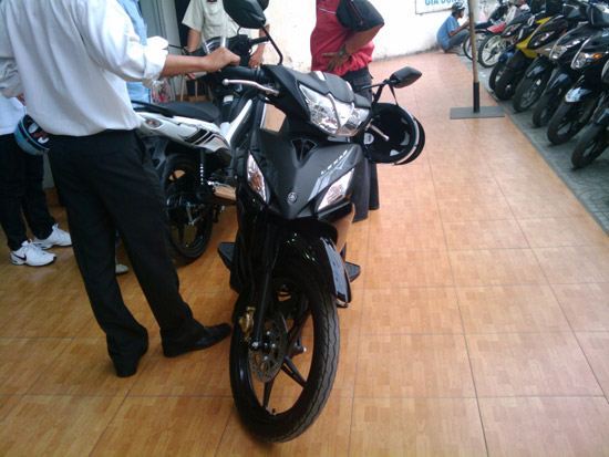 Yamaha Việt Nam chính thức ra mắt mẫu xe LEXAM 115