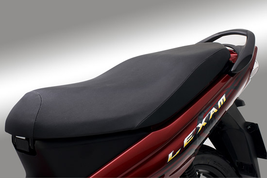 Yamaha Việt Nam chính thức ra mắt mẫu xe LEXAM 115