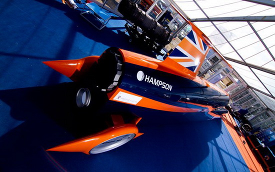 Siêu xe nhanh nhất thế giới chính thức lộ diện