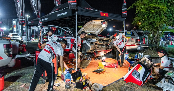 Bên trong lều của đội đua Việt Nam tại AXCR 2022: Nhiều đồ nghề để sửa 'nóng' trong đêm