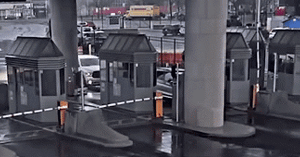 Chạy quá tốc độ 160km/h, cặp đôi gây ra vụ tai nạn làm "rung chuyển" biên giới Mỹ - Canada