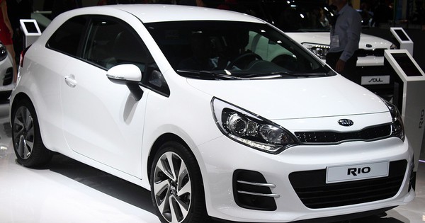 Chi tiết xe giá rẻ Kia Rio 2015