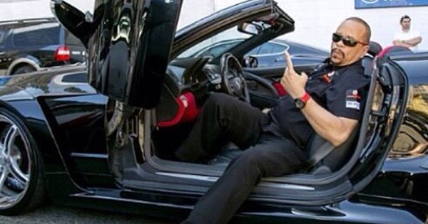 Rapper "gạo cội" Ice-T khoe mãnh thú Mercedes-Benz SL65 AMG