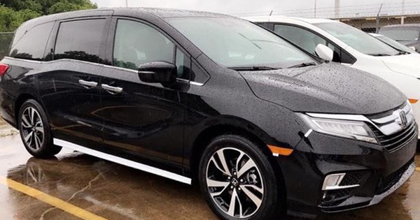 Xe gia đình lý tưởng Honda Odyssey 2018 đã xuất hiện tại các đại lý