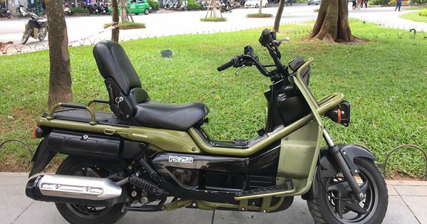 Honda PS250 hàng hiếm của dân sưu tầm Tiền Giang
