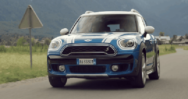 Những tính năng này trên MINI Countryman sẽ hút người Việt mê du lịch