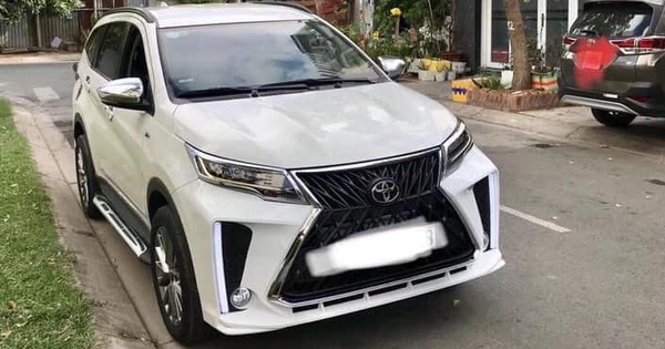 Rộ phong trào Toyota Rush độ phong cách Lexus LX570 SuperSport giá hơn ...